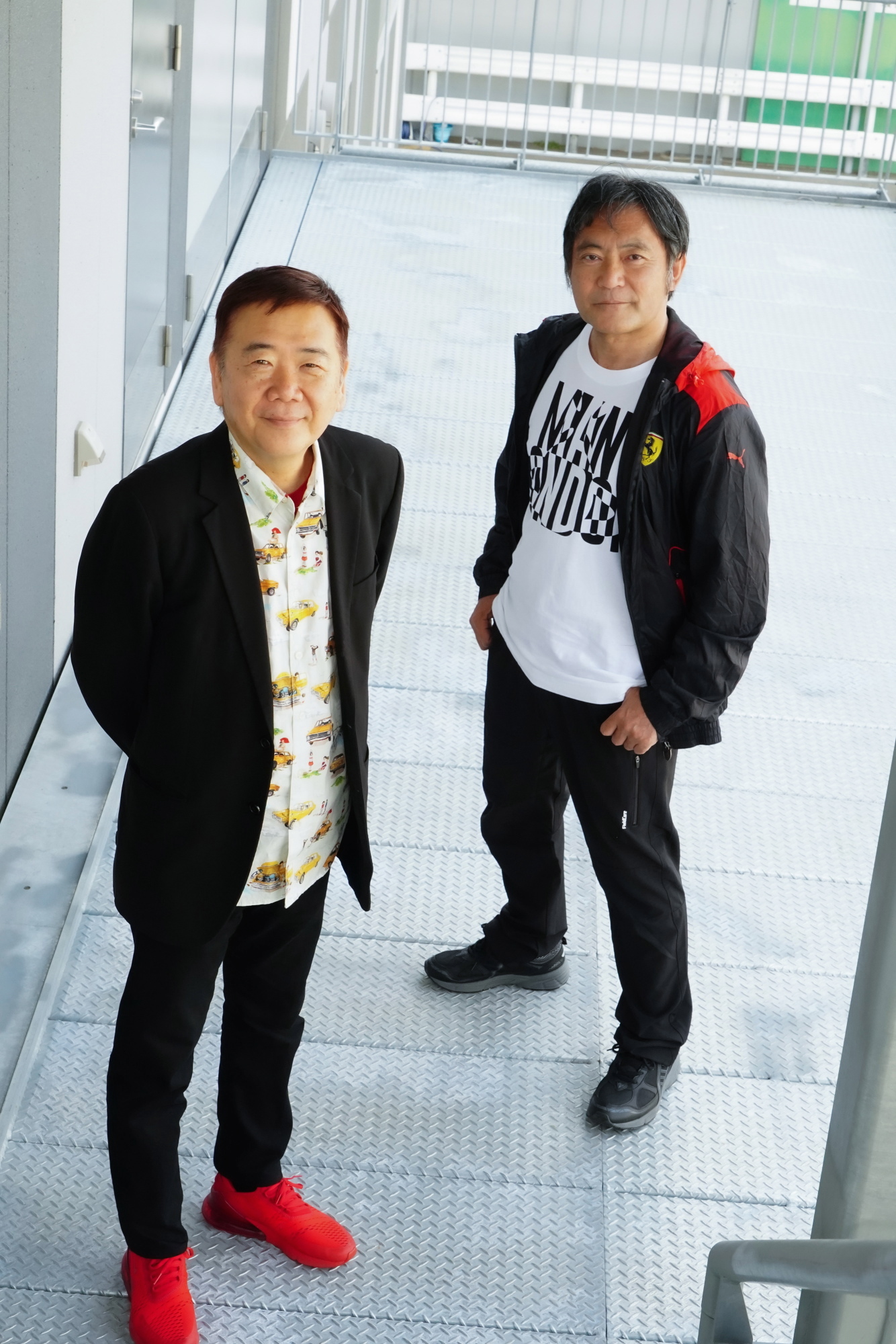 『ウィングレス(wingless)ー翼を持たぬ天使ー』開幕！ 鴻上尚史・渡辺いっけい インタビュー | えんぶの情報サイト 演劇キック